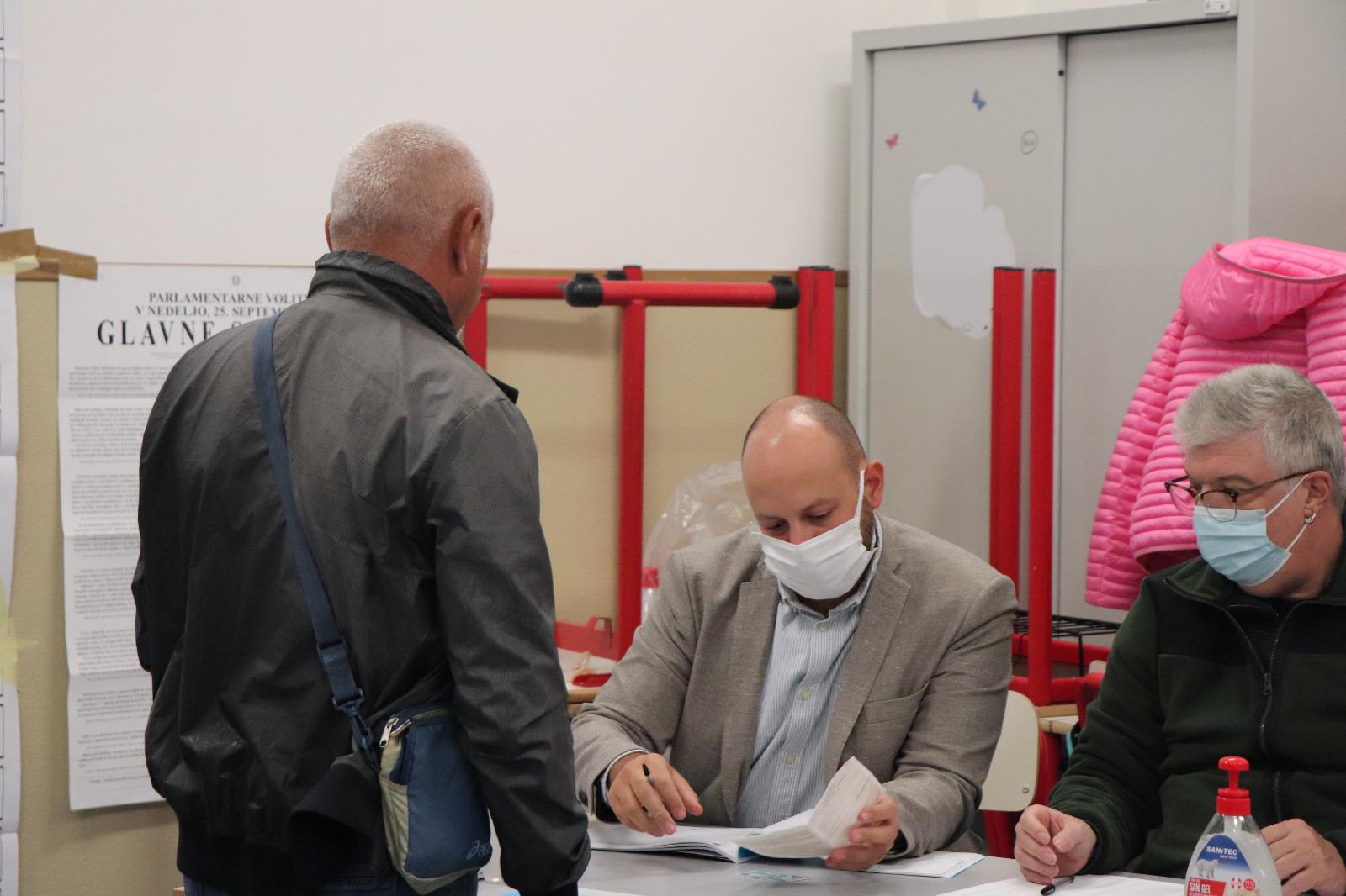 Elezioni, in provincia l'affluenza alle 19 è del 57,20%. In testa ...