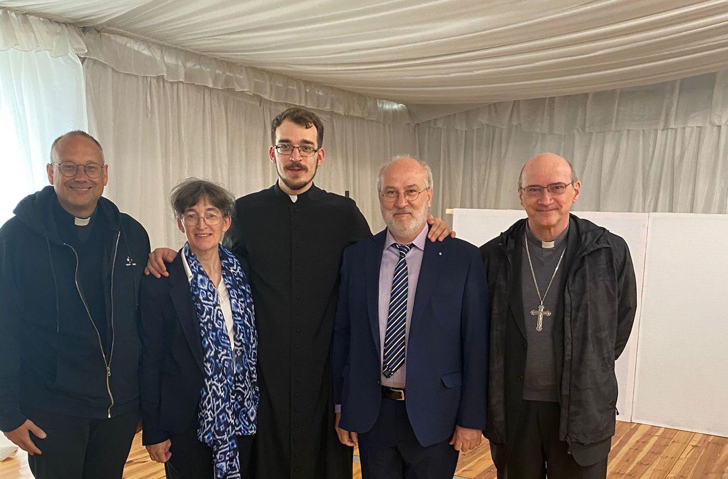 Cormons, la prima messa di don Francesco nel suo duomo • Il Goriziano