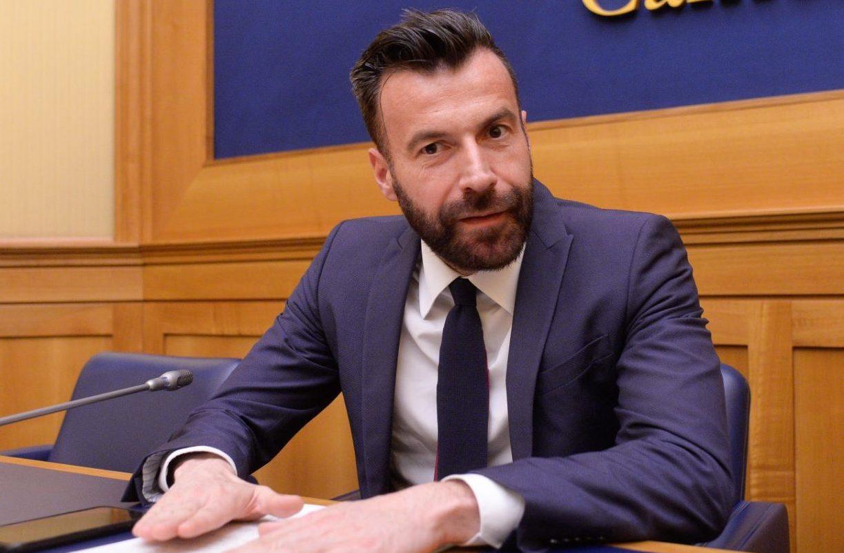 Alessandro Zan ospite a Gorizia, la sua riforma alla vigilia del Pride ...